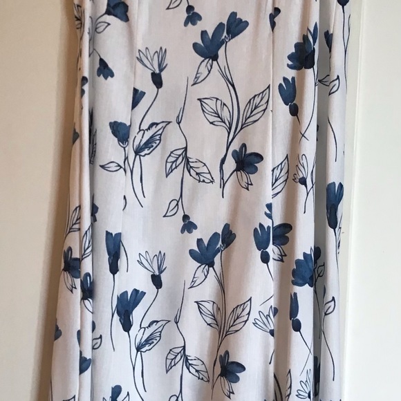 Brook Chapman | Dresses | Brook Chapman Sleeveless Blue On White Maxi ...